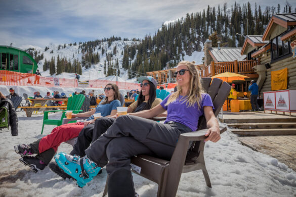 Banff in April - Explore Nature at its Best - Banff National Park