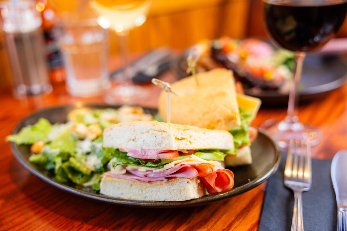 Banff Places To Eat - Ultimate List of Restaurants in Banff, Alberta